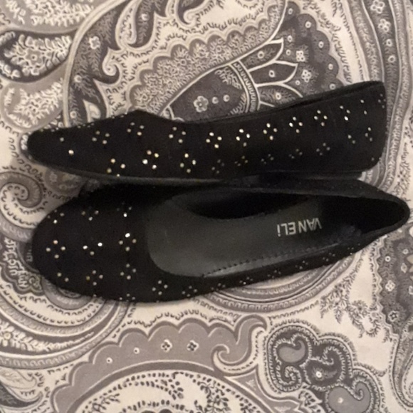 Vaneli | Shoes | Vaneli Black Flats Shoes 7 5 Narrow | Poshmark